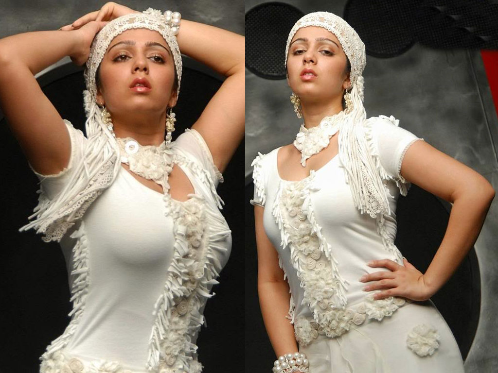 Charmy Kaur HQ Wallpapers | Charmy Kaur Wallpapers - 44958 - Oneindia ...