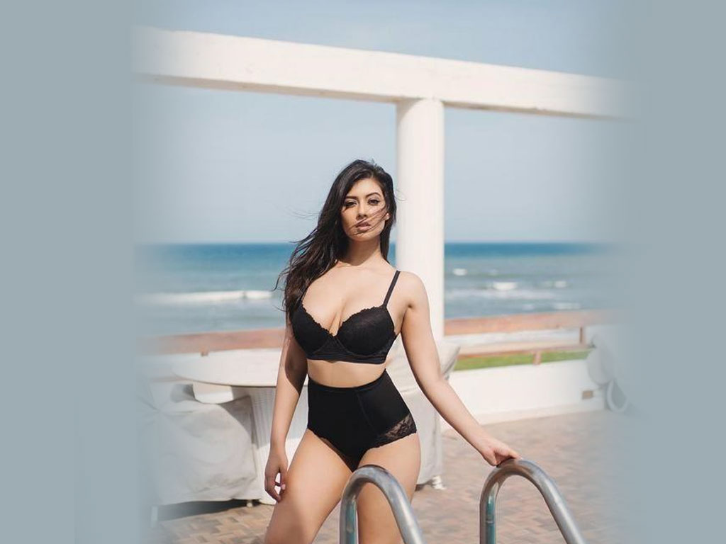 Sameea Bangera HQ Wallpapers | Sameea Bangera Wallpapers - 45561 - Oneindia Wallpapers