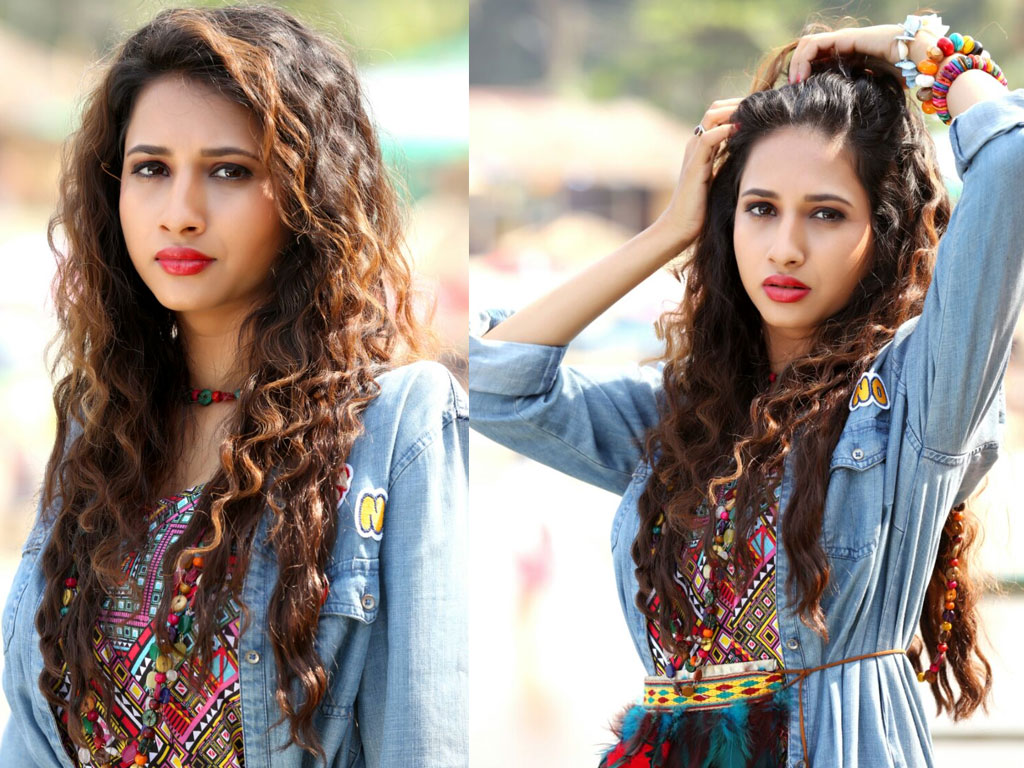 Manvitha Harish HQ Wallpapers | Manvitha Harish Wallpapers - 47086 ...