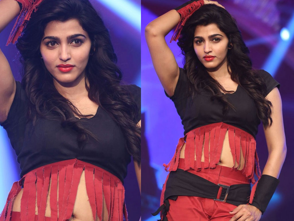 Dhansika HQ Wallpapers | Dhansika Wallpapers - 48007 - Oneindia Wallpapers