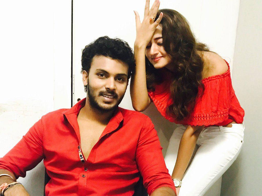 Shanvi HQ Wallpapers | Shanvi Wallpapers - 49441 - Oneindia Wallpapers