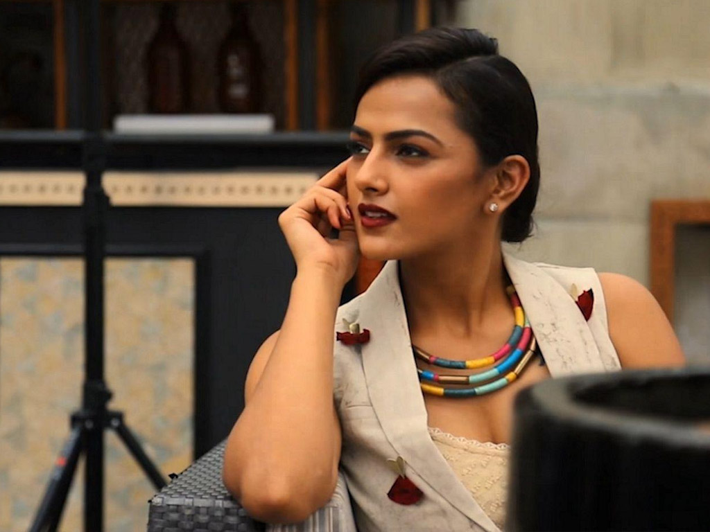 Shraddha Srinath HQ Wallpapers | Shraddha Srinath Wallpapers - 48593 ...