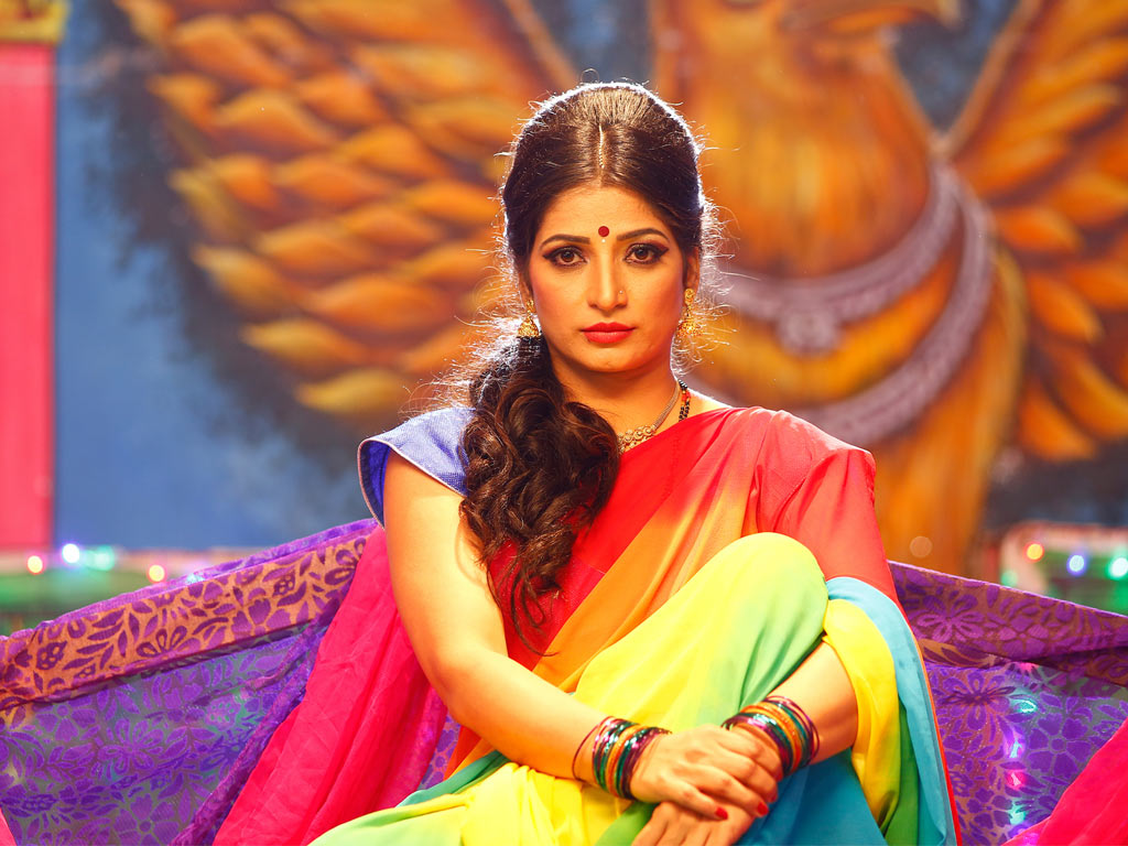 Anita Bhat HQ Wallpapers | Anita Bhat Wallpapers - 50699 - Oneindia ...