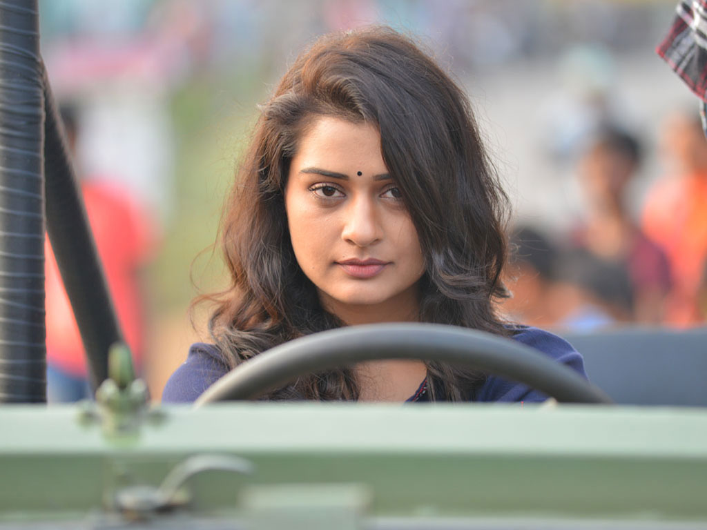 Payal Rajput HQ Wallpapers | Payal Rajput Wallpapers - 52930 - Oneindia ...