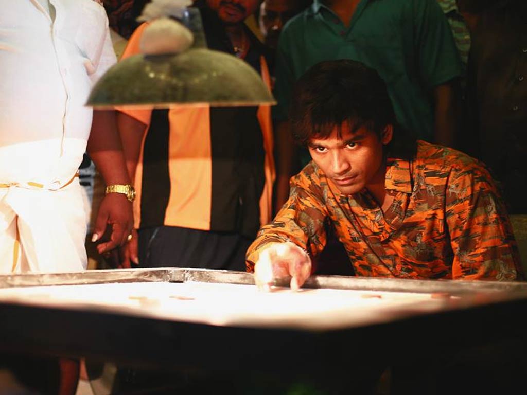 Vada Chennai HQ Movie Wallpapers | Vada Chennai HD Movie Wallpapers ...