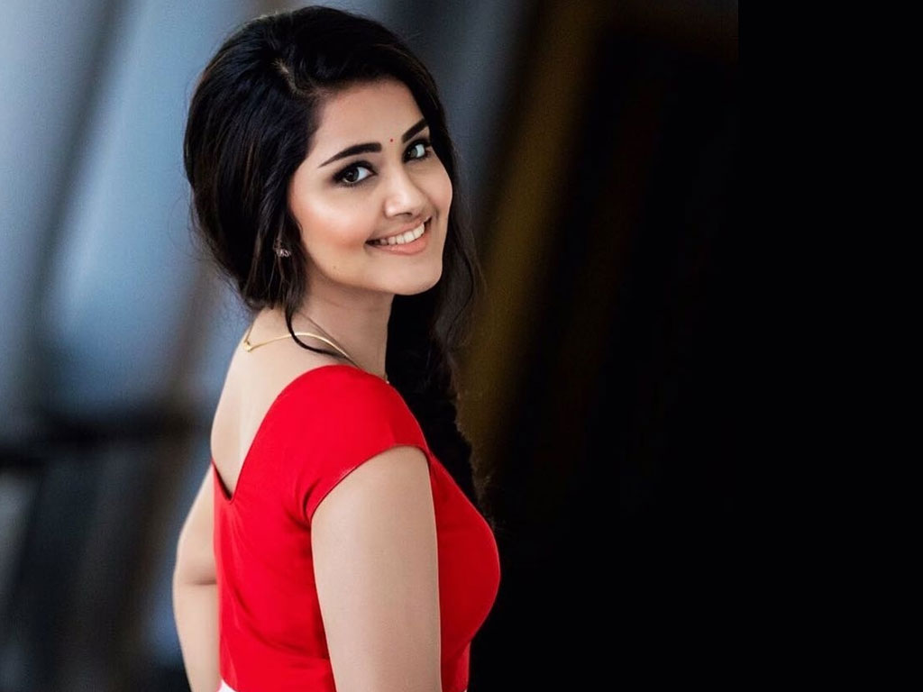 Anupama Parameswaran HQ Wallpapers | Anupama Parameswaran Wallpapers ...