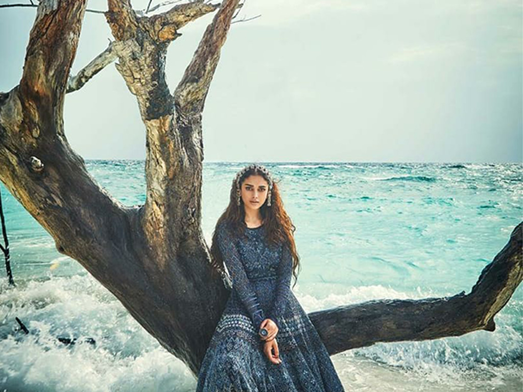 Aditi Rao Hydari HQ Wallpapers | Aditi Rao Hydari Wallpapers - 56582 ...