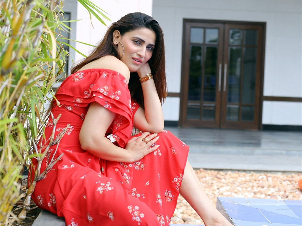 Inayat HQ Wallpapers | Inayat Wallpapers - 57303 - Oneindia Wallpapers