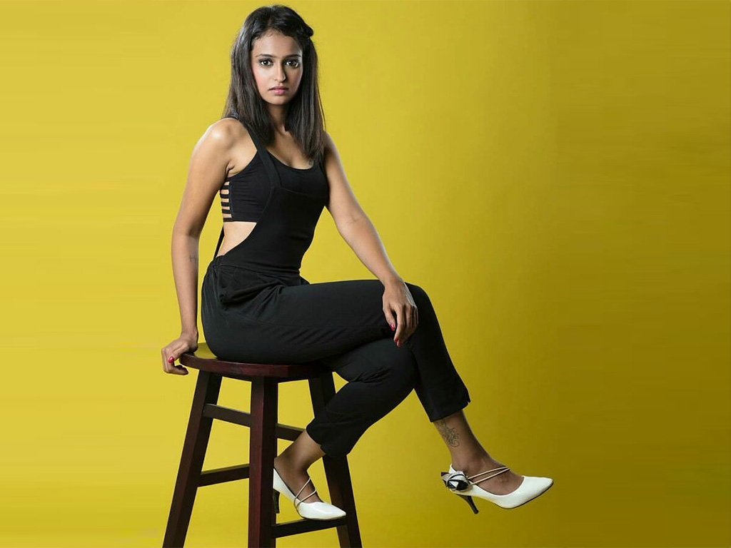 Tanvi Patil HQ Wallpapers | Tanvi Patil Wallpapers - 56781 - Oneindia Wallpapers