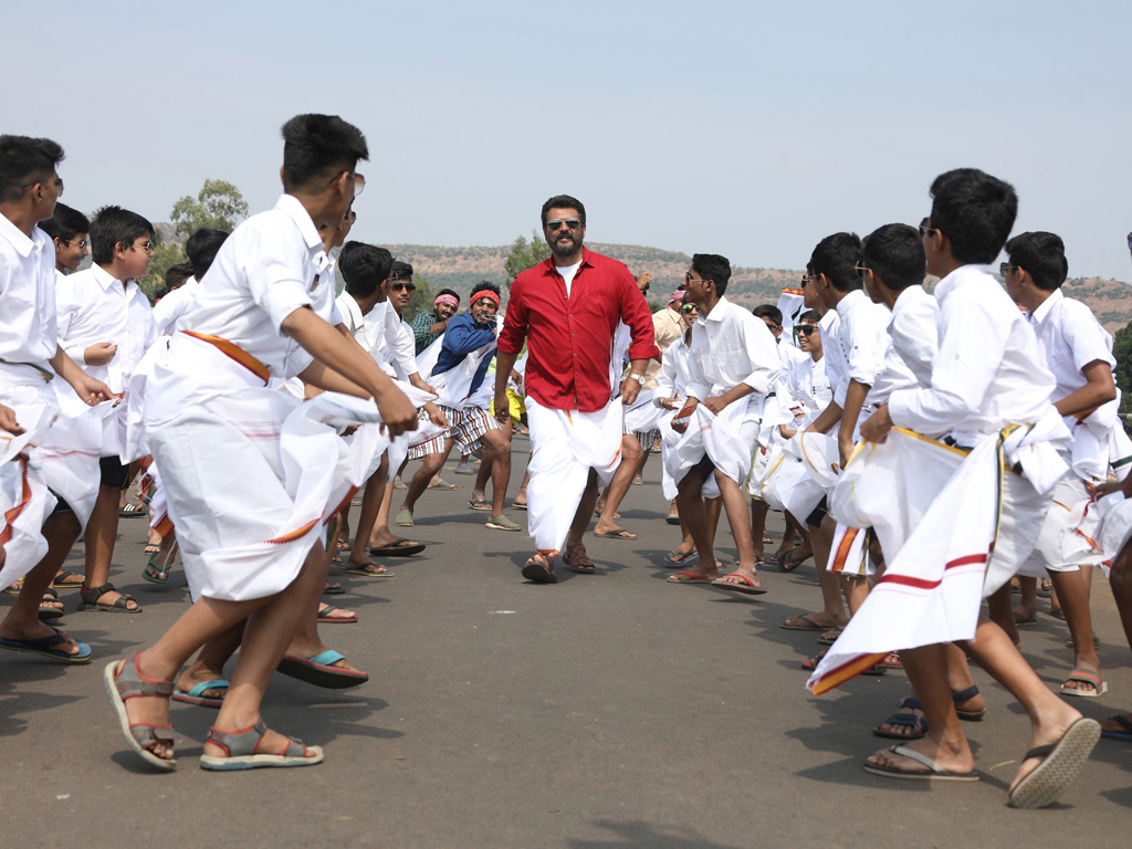 Viswasam HQ Movie Wallpapers | Viswasam HD Movie Wallpapers - 57353 ...