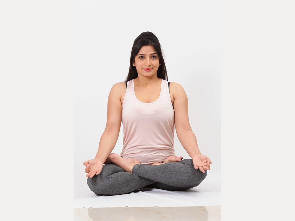 Anita Bhat HQ Wallpapers | Anita Bhat Wallpapers - 58154 - Oneindia ...