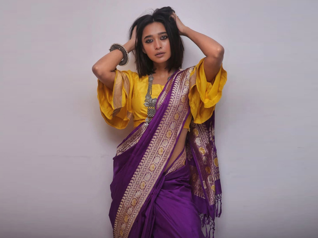 Sayani Gupta HQ Wallpapers | Sayani Gupta Wallpapers - 58278 - Oneindia ...