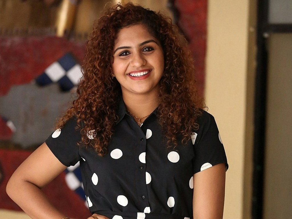 Noorin Shereef HQ Wallpapers | Noorin Shereef Wallpapers - 59251 ...