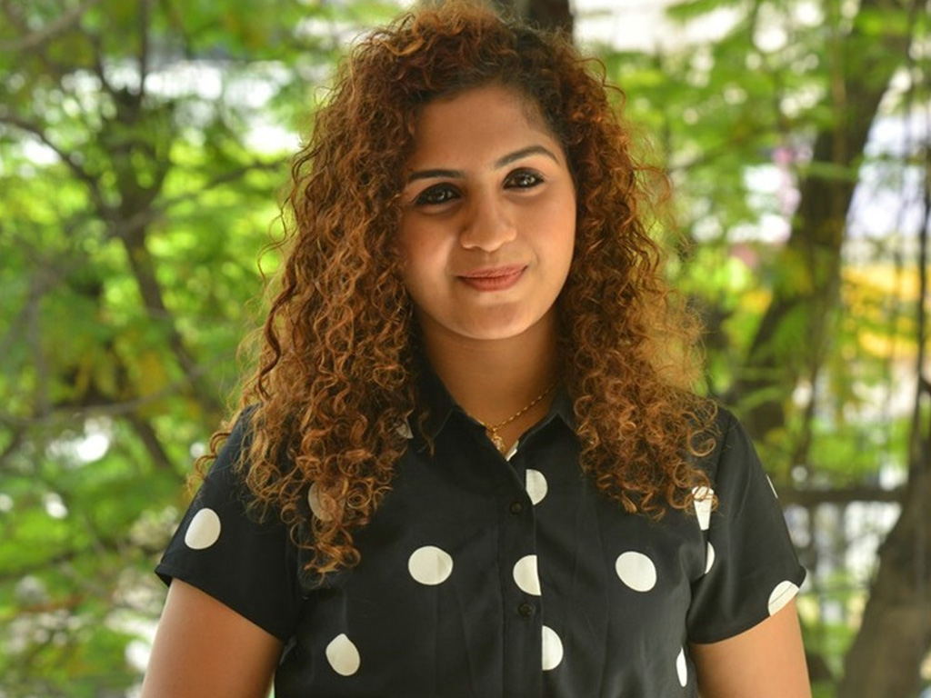 Noorin Shereef HQ Wallpapers | Noorin Shereef Wallpapers - 59243 ...