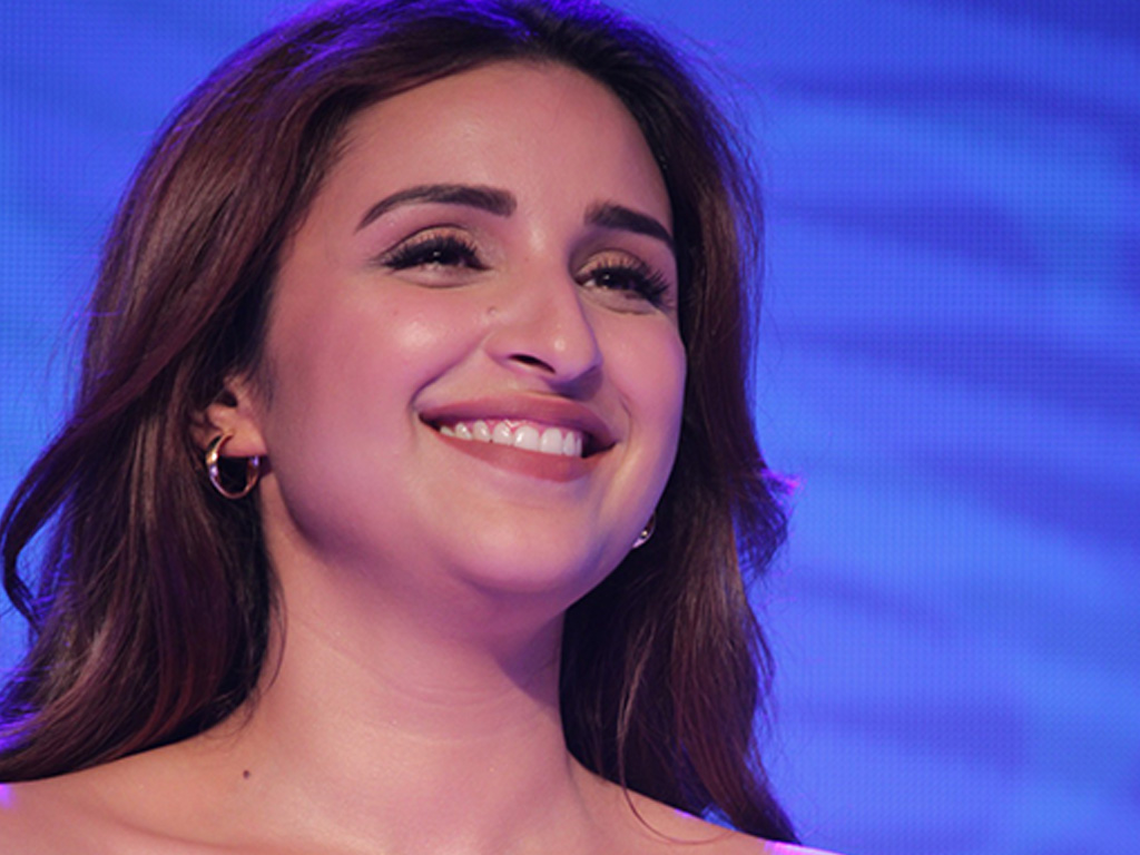 Parineeti Chopra HQ Wallpapers | Parineeti Chopra Wallpapers - 59319 ...
