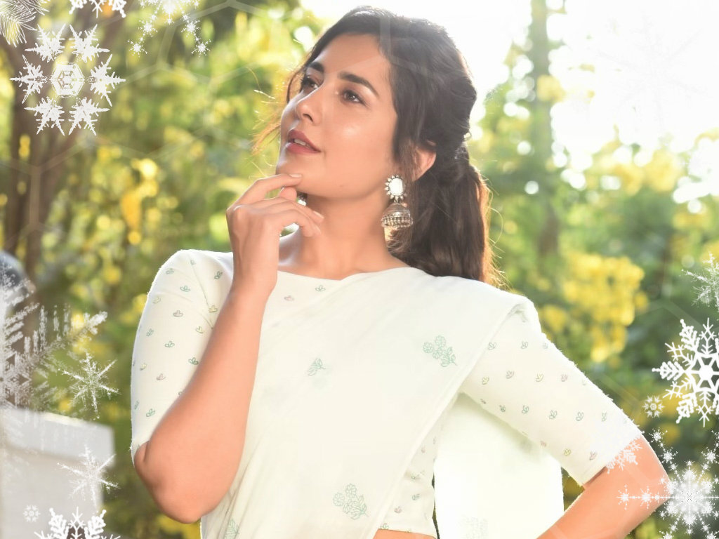 Rashi Khanna HQ Wallpapers | Rashi Khanna Wallpapers - 59858 - Oneindia ...