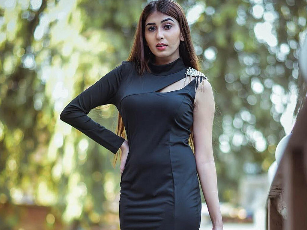 Ruma Sharma HQ Wallpapers | Ruma Sharma Wallpapers - 59777 - Oneindia ...