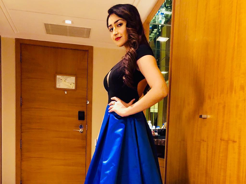 Sayyeshaa Saigal HQ Wallpapers | Sayyeshaa Saigal Wallpapers - 59574 ...