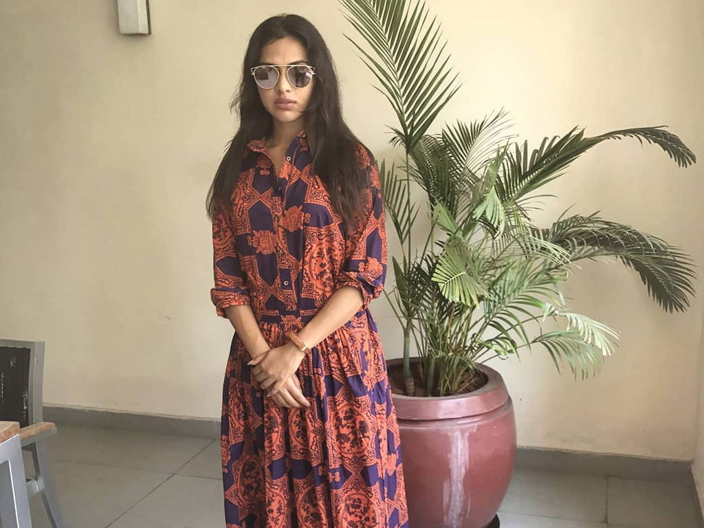 Amala Paul HQ Wallpapers | Amala Paul Wallpapers - 60626 - Oneindia ...