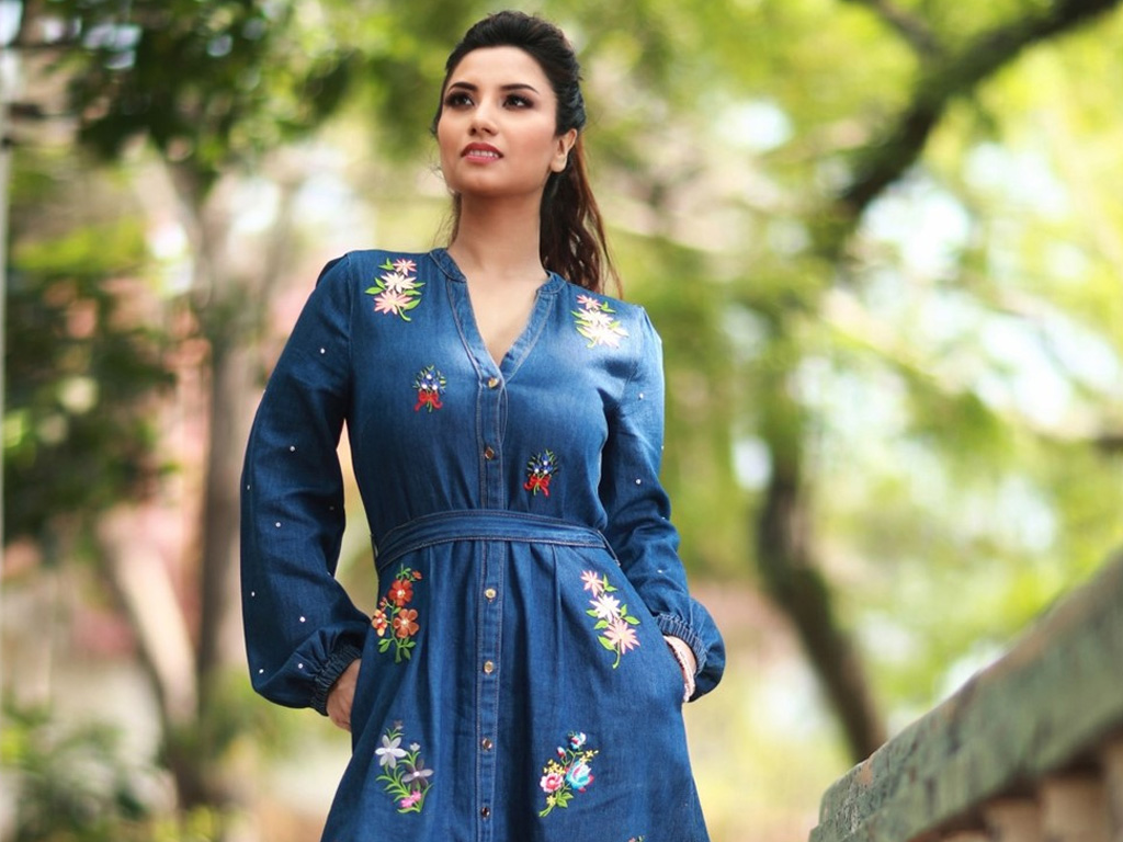 Ramya Pandiyan HQ Wallpapers | Ramya Pandiyan Wallpapers - 60794 ...