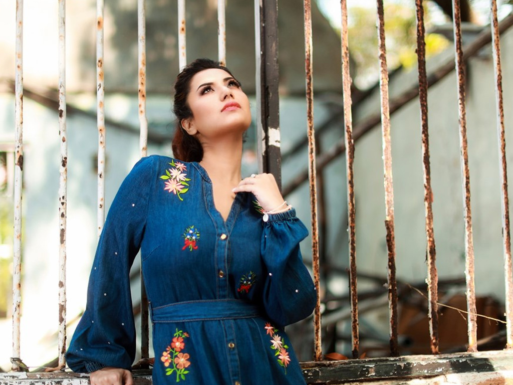 Ramya Pandiyan HQ Wallpapers | Ramya Pandiyan Wallpapers - 60797 ...